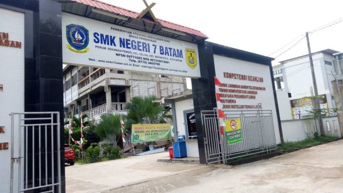Pihak SMKN 7 Batam Itu Proyek Disdik Kepri, Pelaksana Pokjamas