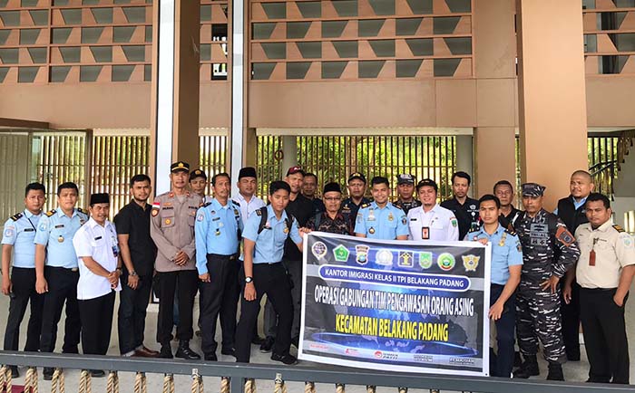 Pengawasan Orang Asing, Imigrasi Kelas II TPI Belakang Padang Gelar Operasi Gabungan ...