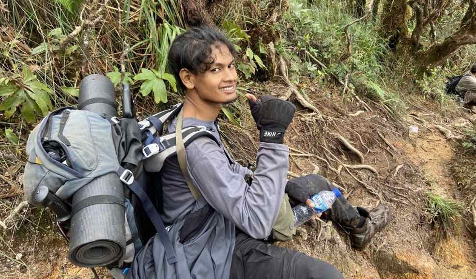 Perjalanan Krisjhon Seorang Porter di Gunung Sibuatan, Setiap