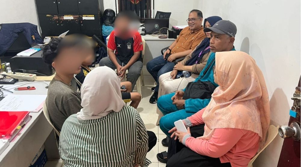 Polisi Bongkar Fakta Video Pocong Bawa Sajam di Batu Aji